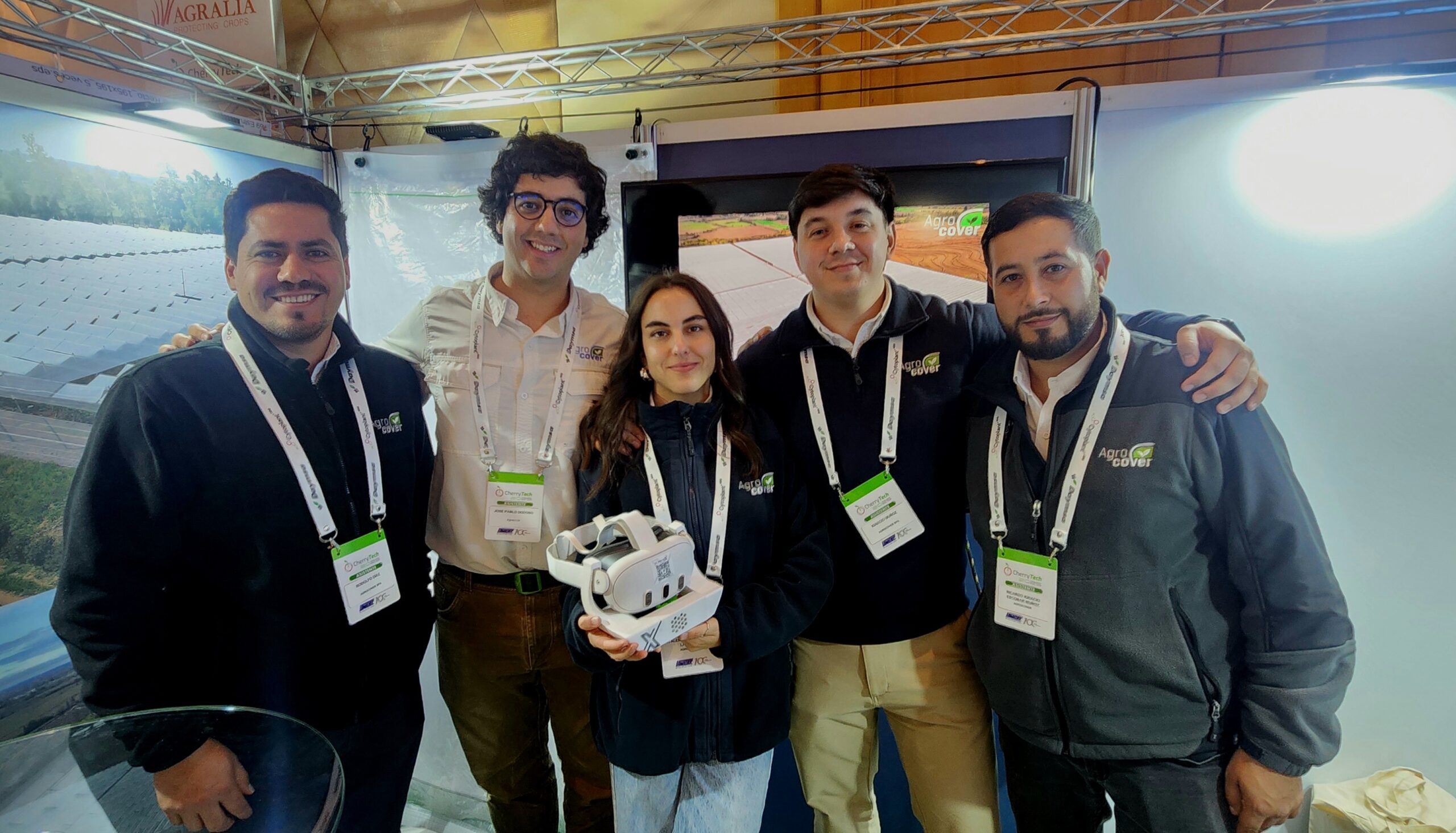 Agrocover sorprendió en CherryTech 2025 con experiencia inmersiva en tecnología agrícola ...
